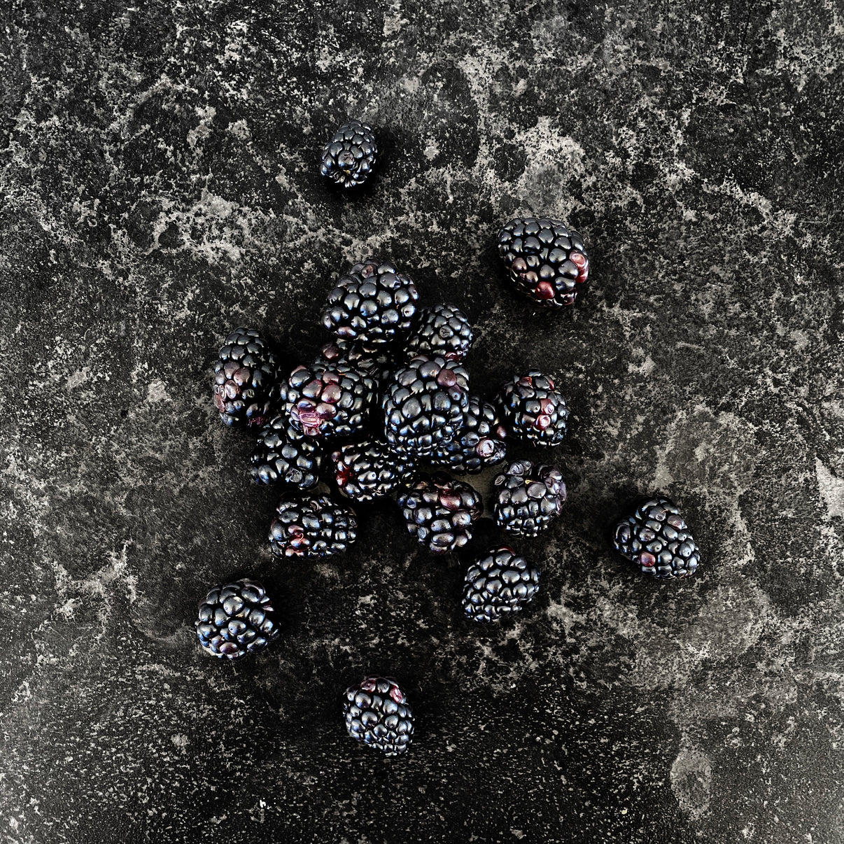 Blackberries Premium (125g Punnet) – Alpha Fresh